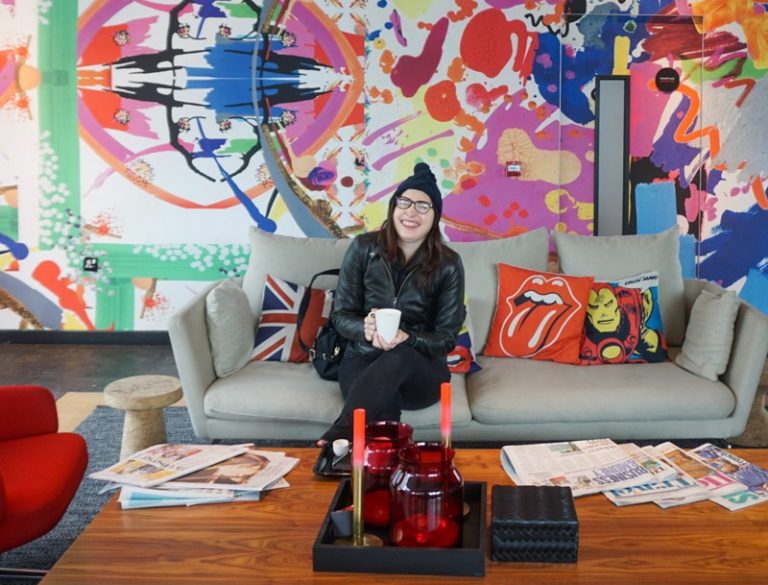 What to Wear in London in Winter: Your Easy London Packing List ...