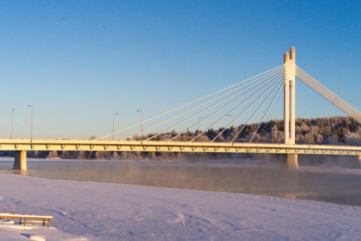 Rovaniemi city center bridge - Eternal Arrival Rovaniemi city center bridge - Eternal Arrival