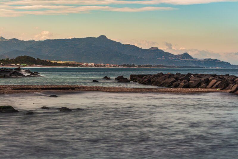 12 Crystal-Clear Beaches Near Catania, Sicily – Eternal Arrival