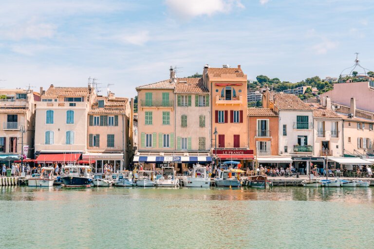 21 Prettiest Towns & Villages in France for a Fairytale Trip – Eternal ...