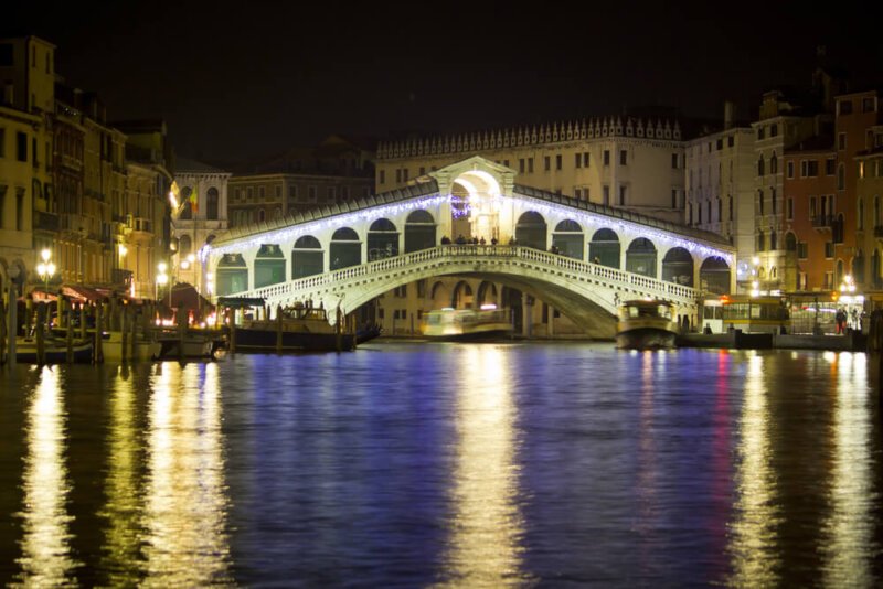 13 Coolest Things to Do in Venice at Night – Eternal Arrival