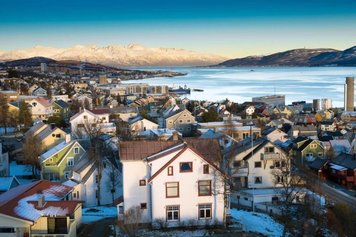 The Best Time to Visit Tromso By Season [Weather, Activities, Light ...