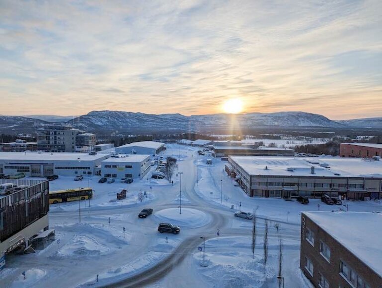 Where to Stay in Alta: 9 Unique Hotels, Igloos, & Aurora Cabins ...