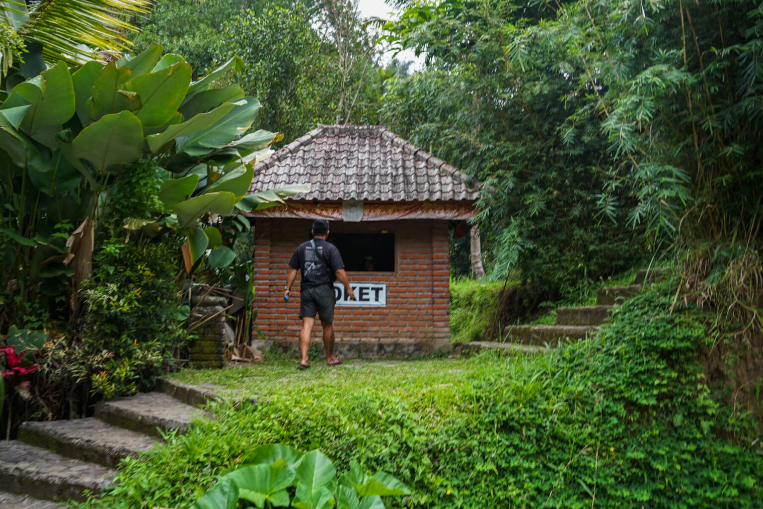 Campuhan Antapan Waterfall, Bali: Leke Leke’s Quieter Neighbor ...